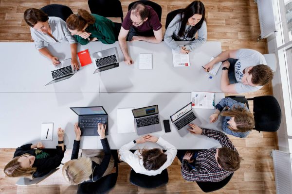 Dedicated Team Model: Definition, Approach & Benefits for Projects ...